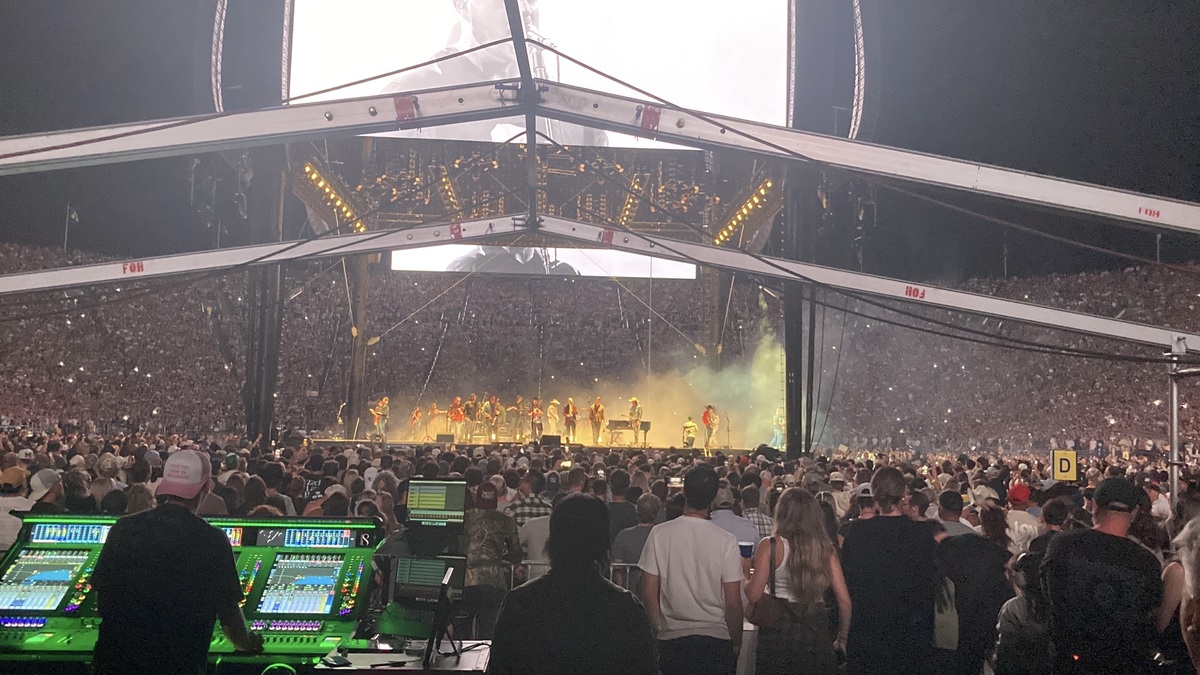 John Mayer Concert & Tour History (Updated for 2025 - 2026) | Concert ...