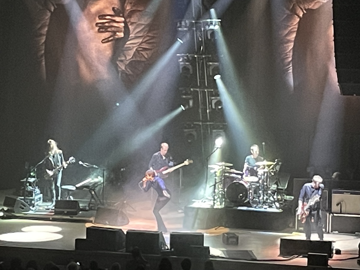 Suede Concert & Tour History (Updated for 2026) | Concert Archives