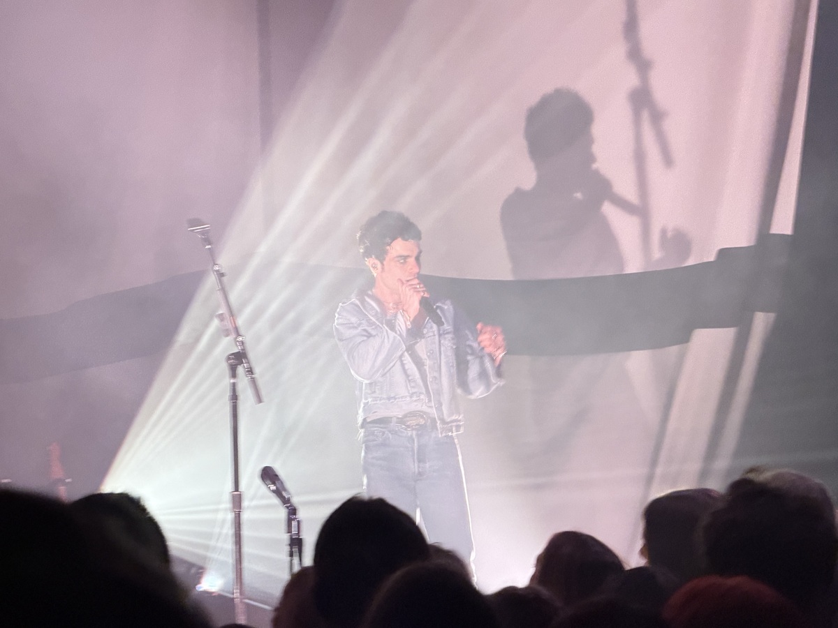 Jan 19, 2026: Del Water Gap / Hannah Jadagu at 9:30 Club Washington ...