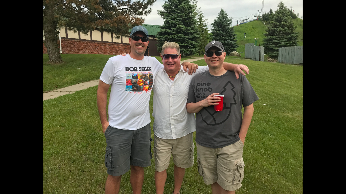 Jun 08, 2019: Bob Seger & The Silver Bullet Band / Addison Agen at Pine ...