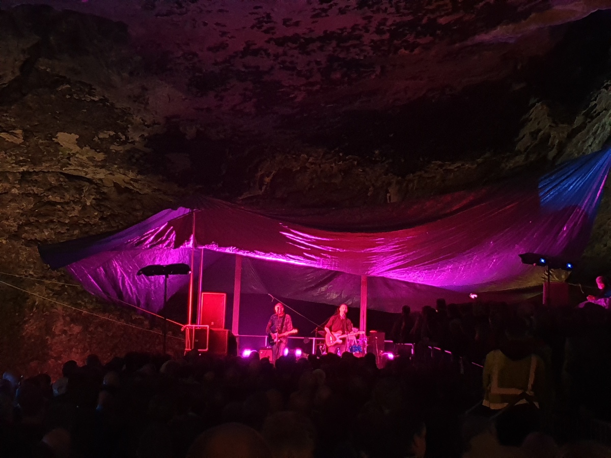 Concert History of Devil's Arse Cave Castleton, UK | Concert Archives