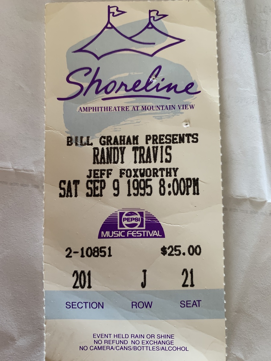 Randy Travis Concert & Tour History (Updated for 2022) | Concert Archives