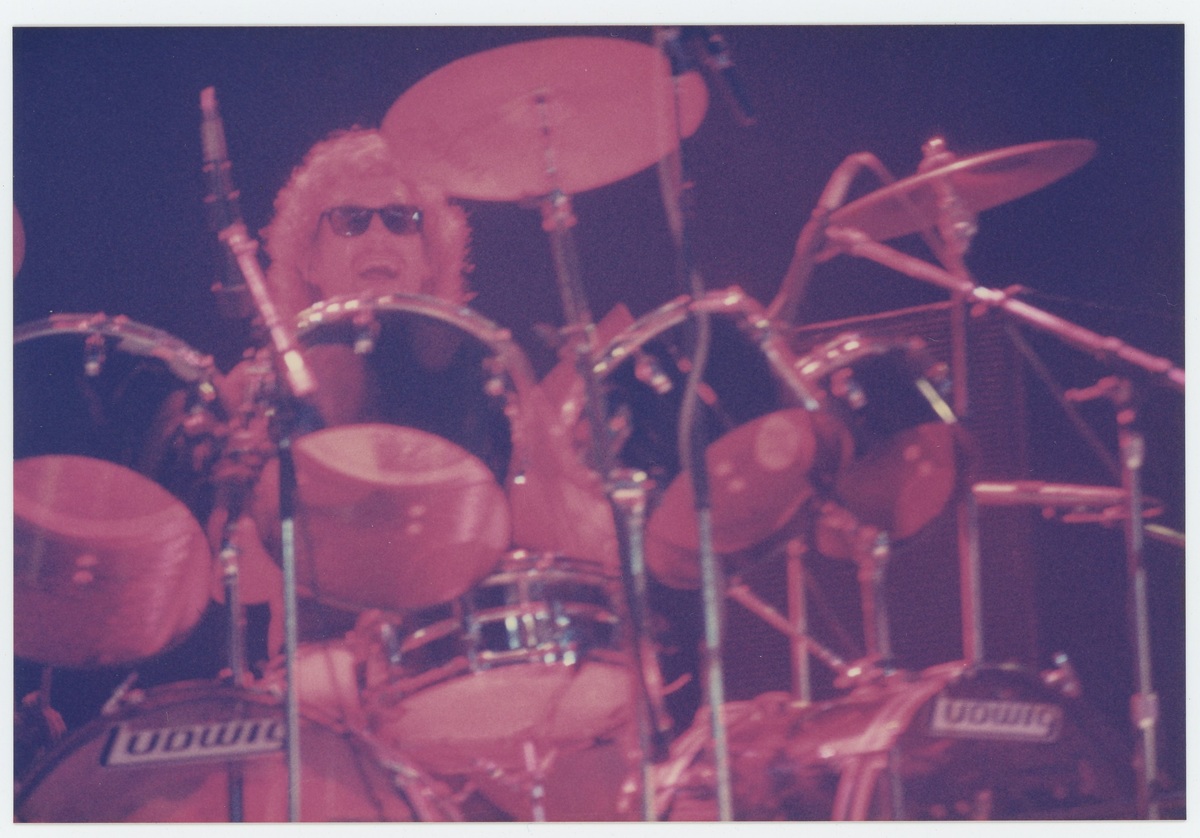 Jimmy & The Bull Concert & Tour History | Concert Archives