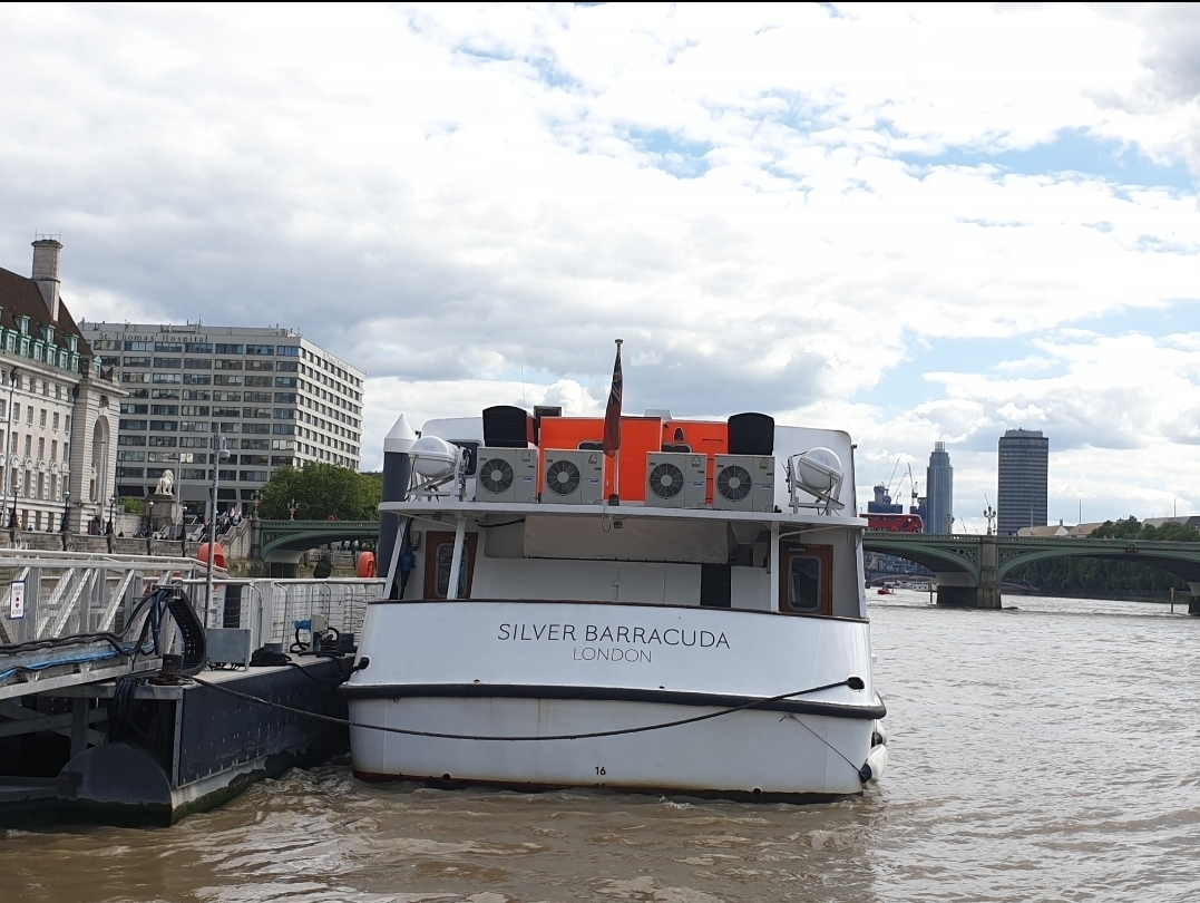 Concert History of The Silver Barracuda, River Thames London, England ...