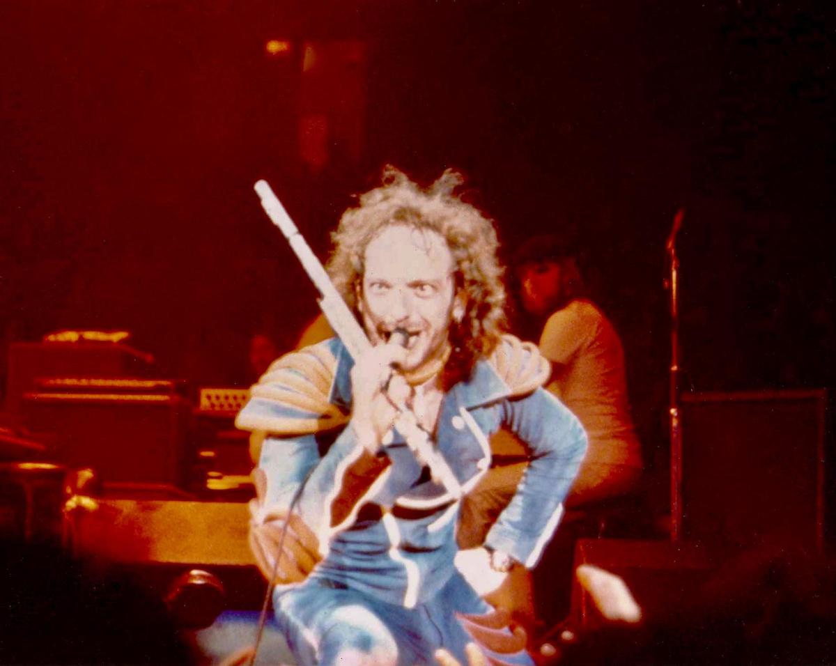 Jul 19, 1976: Jethro Tull / John Miles at The Spectrum Philadelphia ...