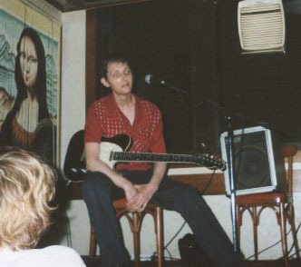 Jun 30, 1999: Rowland S Howard at Town Hall Hotel Melbourne, Victoria ...