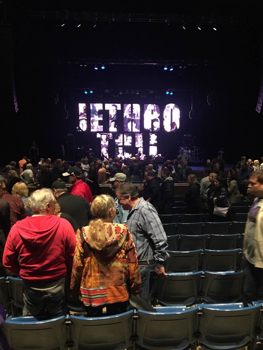 Sep 08, 2018: Jethro Tull at TD Pavilion at the Mann Philadelphia ...