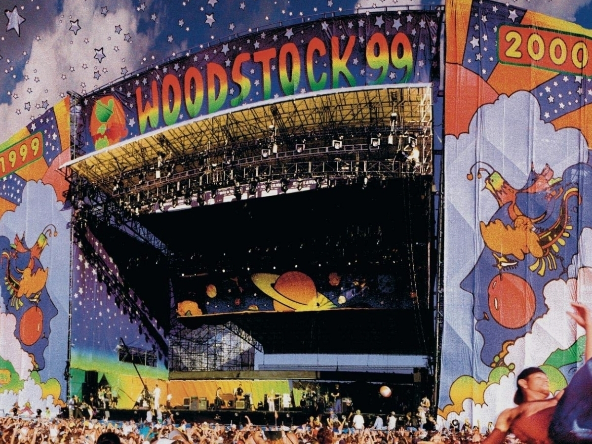 Jul 23, 1999: Woodstock '99 at Griffiss Air Force Base Rome, New York ...