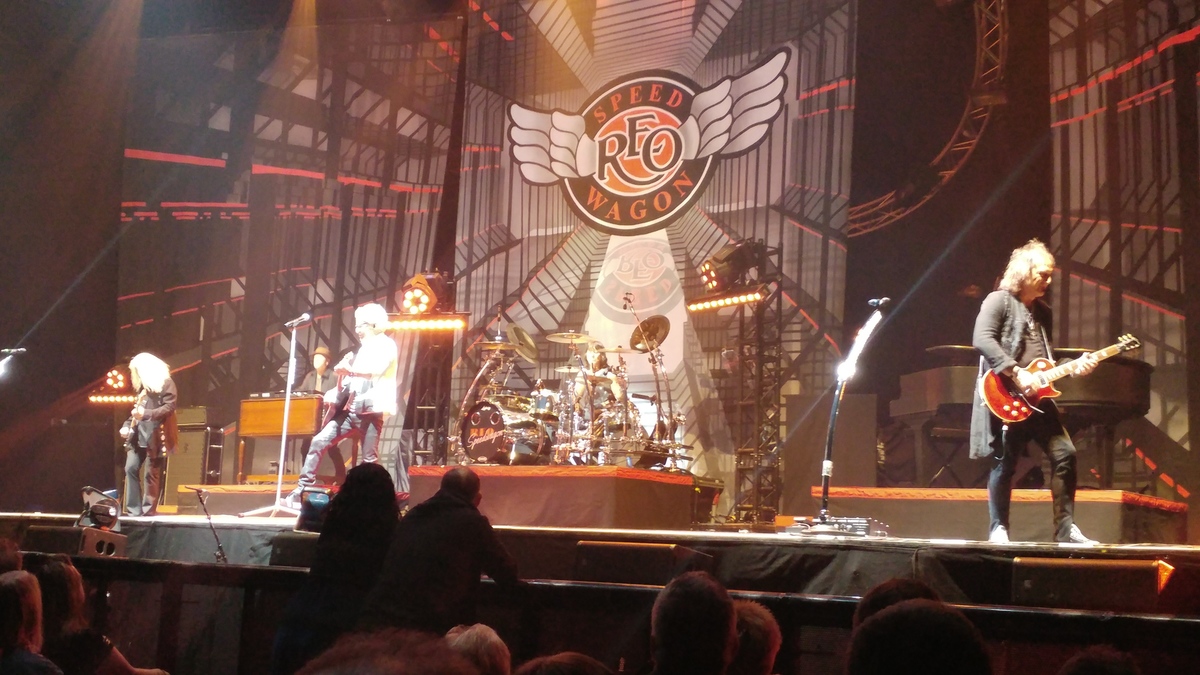 The Lounge Kittens Concert & Tour History | Concert Archives