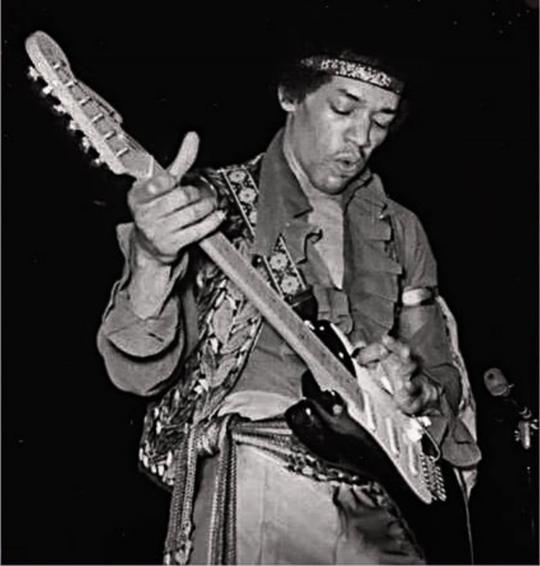 Jun 10, 1970: Jimi Hendrix at Roberts Municipal Stadium Evansville ...