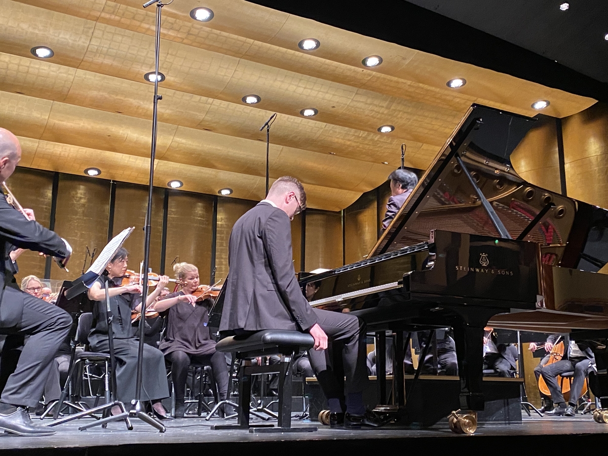 Víkingur Ólafsson Concert & Tour History (Updated for 2025) | Concert ...