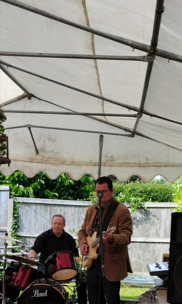 Lew Lewis and his all star trio Concert & Tour History | Concert Archives