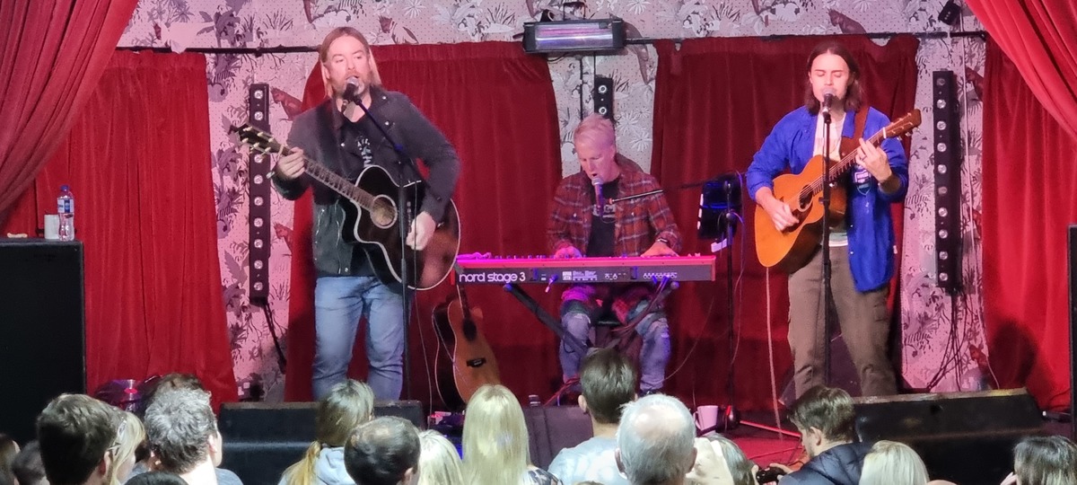 David Cook & Kris Allen Concert & Tour History | Concert Archives