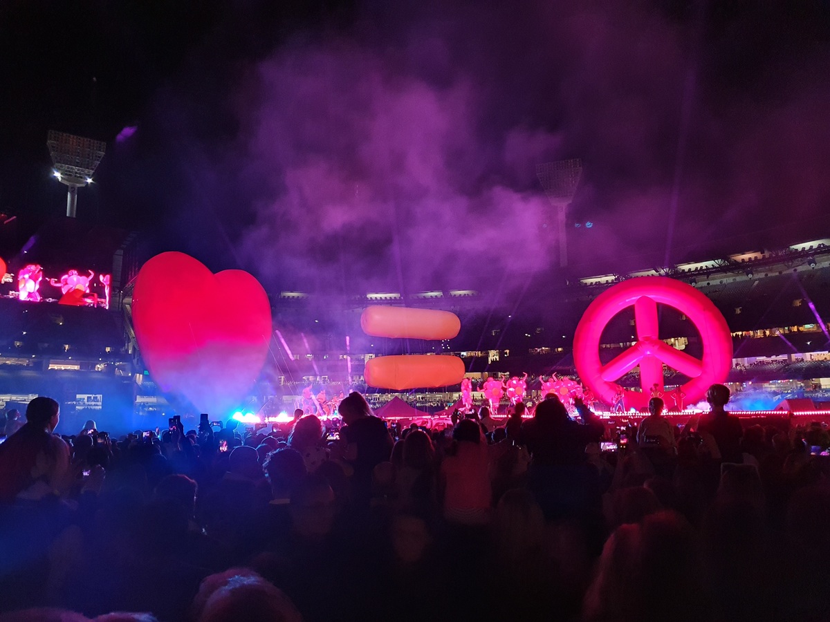 Concert History of Melbourne Cricket Ground (MCG) Richmond, Victoria ...