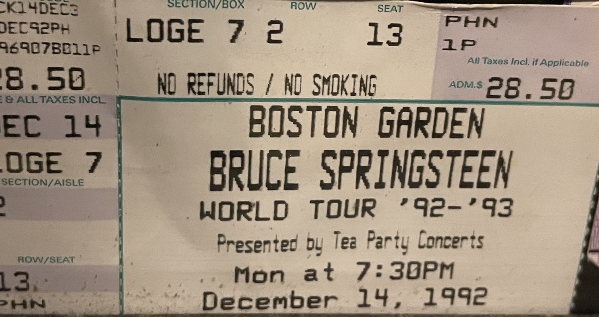 Dec 14, 1992: Bruce Springsteen at Boston Garden Boston, Massachusetts ...