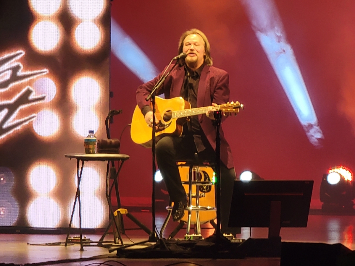 Travis Tritt Concert & Tour History (Updated for 2022 - 2023) | Concert ...