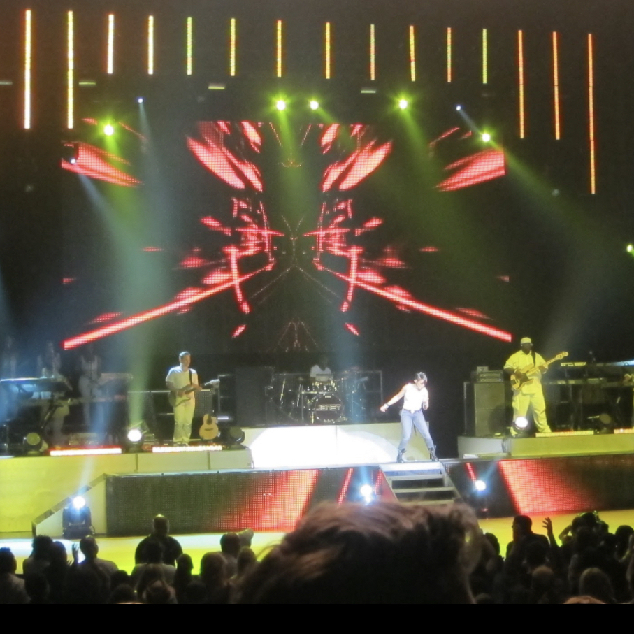 Concert History of Gibson Amphitheatre, Universal Studios Hollywood ...