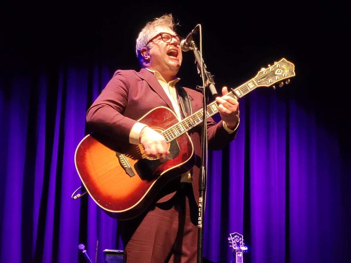 Steven Page Trio Concert & Tour History (Updated for 2025) | Concert ...