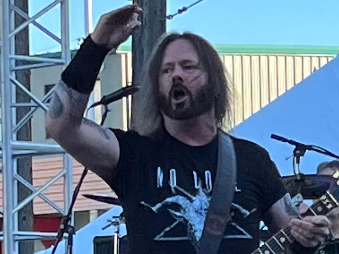 Boneless Ones Concert Photos | Concert Archives