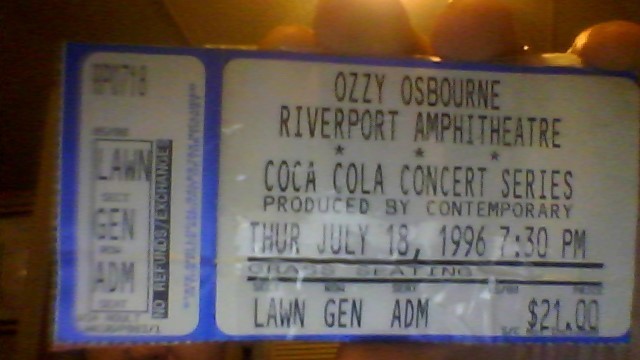 Concert History of Riverport Amphitheatre Maryland Heights, Missouri ...