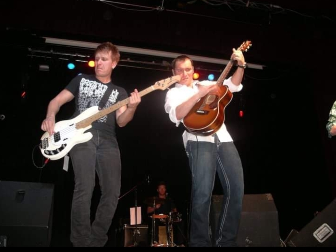 Adam Brand Concert & Tour History | Concert Archives