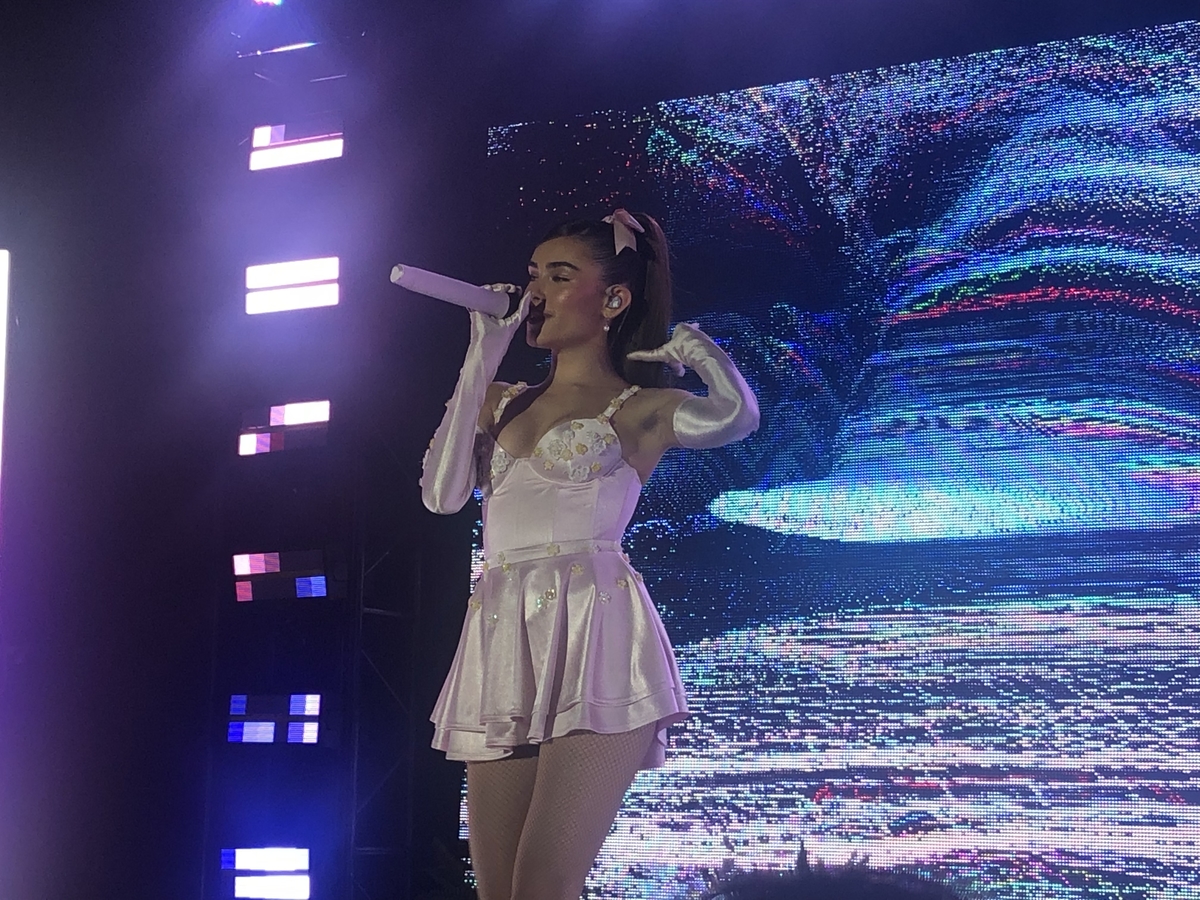 Madison Beer Concert & Tour History (Updated for 2022) | Concert Archives