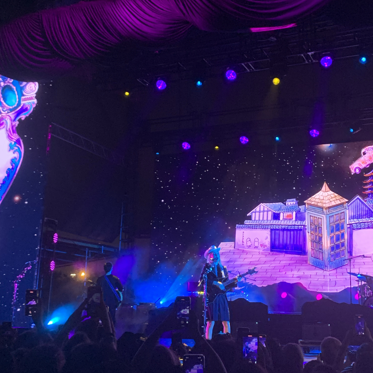 May 21, 2022: Phoebe Bridgers / Sloppy Jane at Pulse Power Stage on the ...