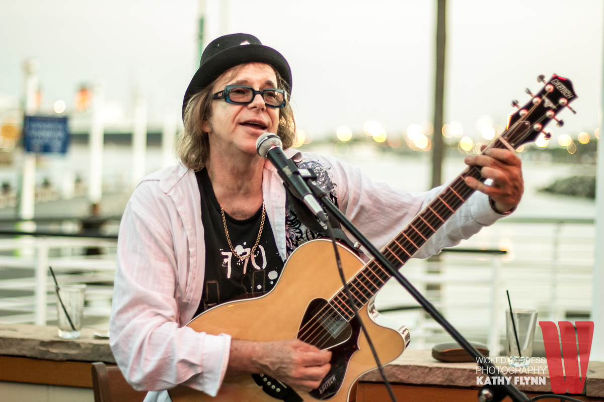 Duncan Faure Concert & Tour History | Concert Archives