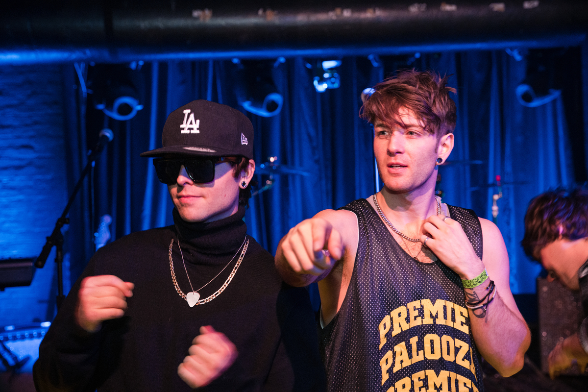 Emblem3 Instagram 2022