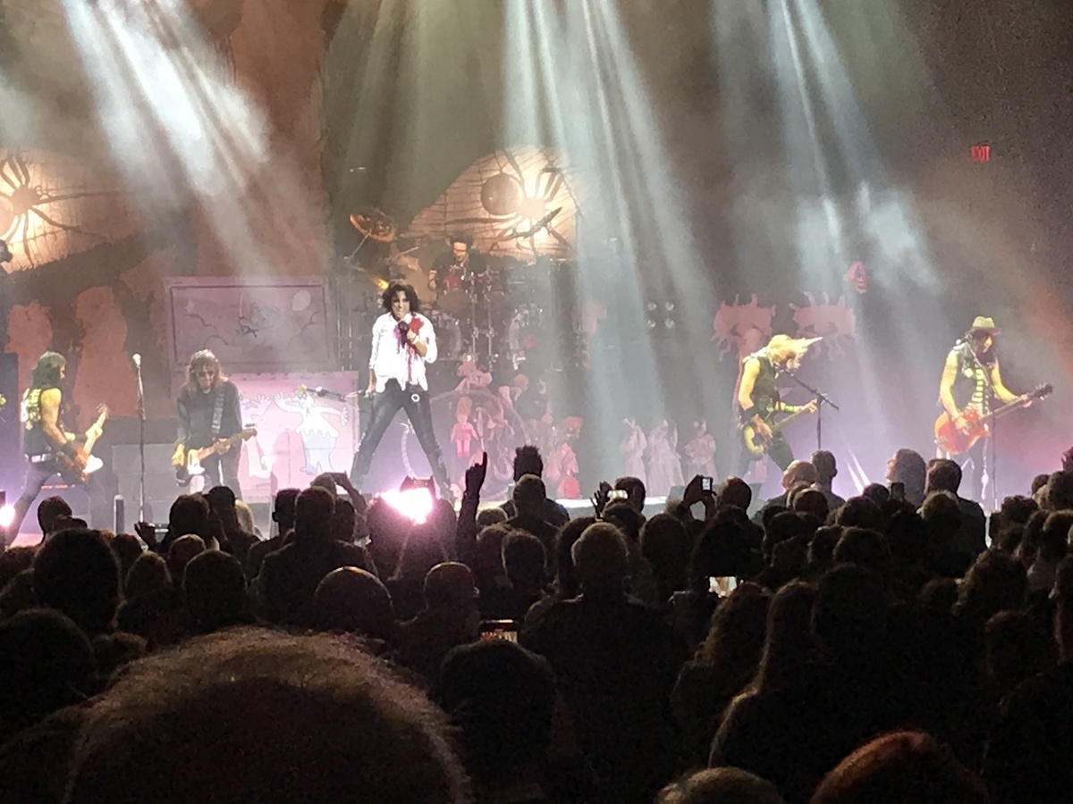 Alice Cooper Concert & Tour History (Updated for 2022 - 2023) | Concert ...