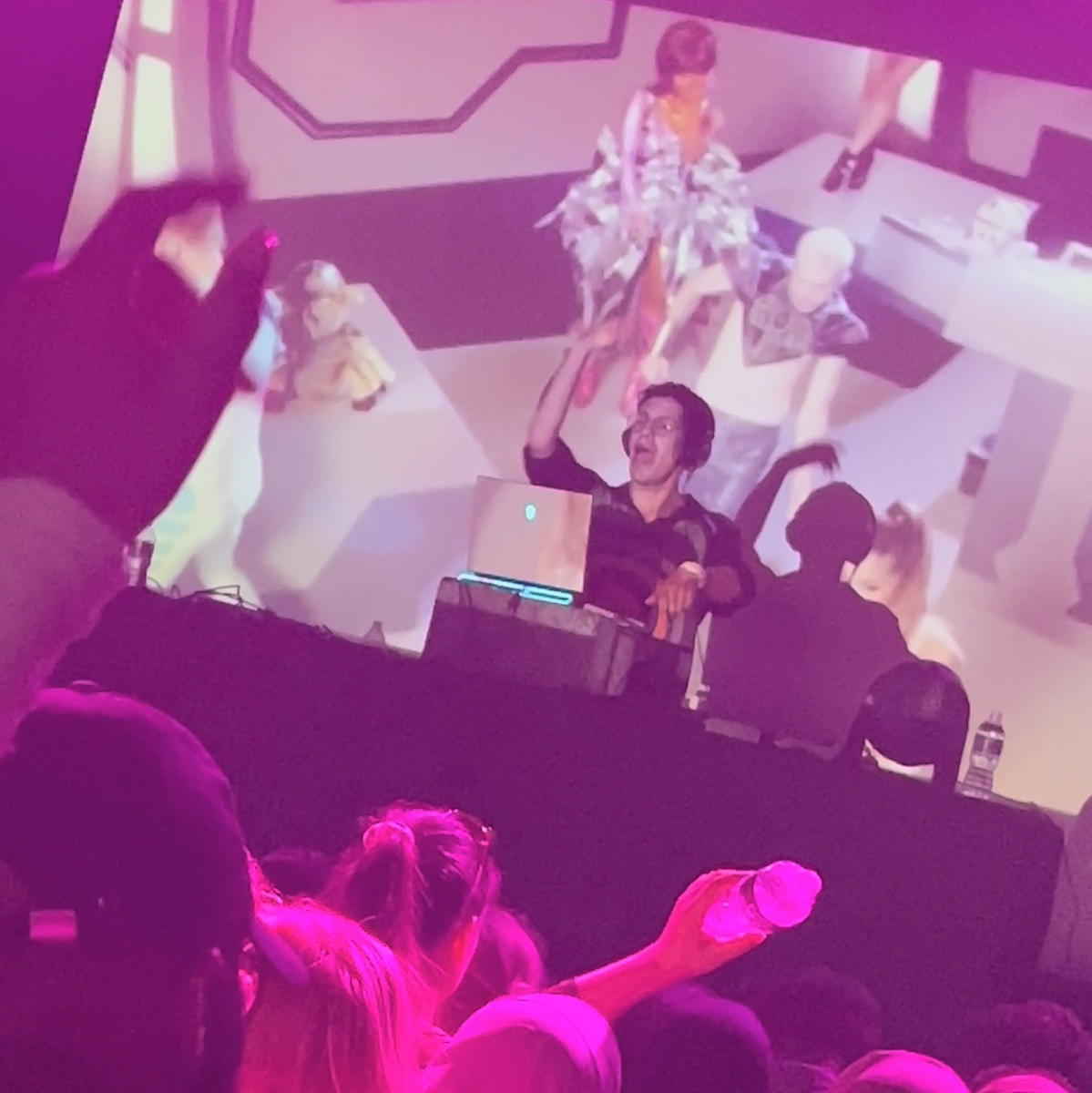 DJ Matt Bennett Concert & Tour History (Updated for 2022) | Concert ...