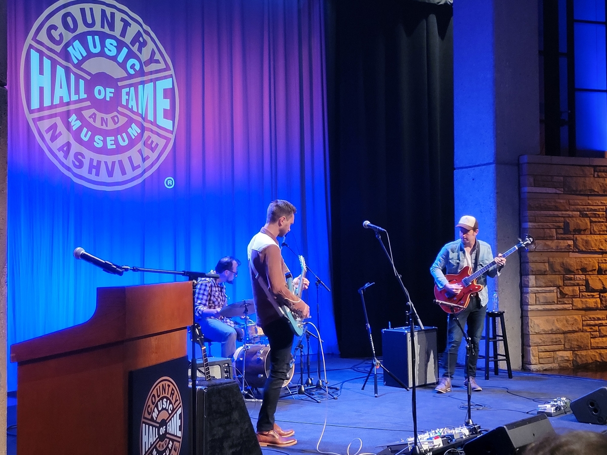 Ethan Ballinger Concert & Tour History | Concert Archives