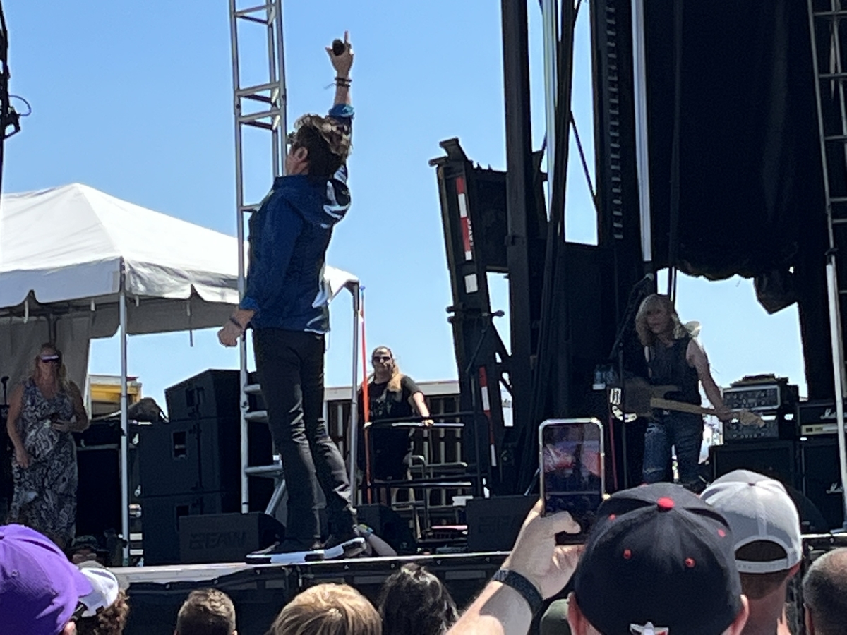 Winger Concert & Tour History (Updated for 2022) | Concert Archives