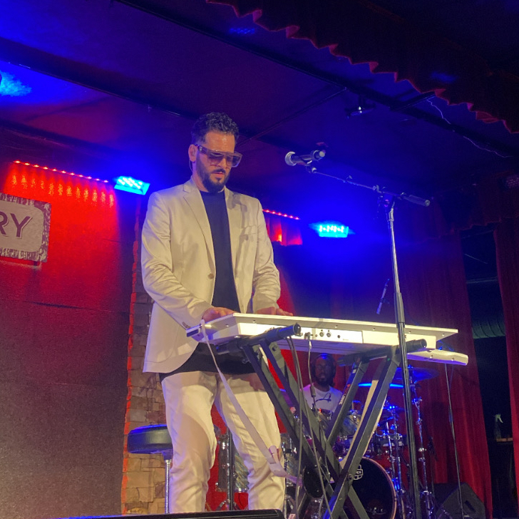 Jon B Concert & Tour History (Updated for 2024) | Concert Archives
