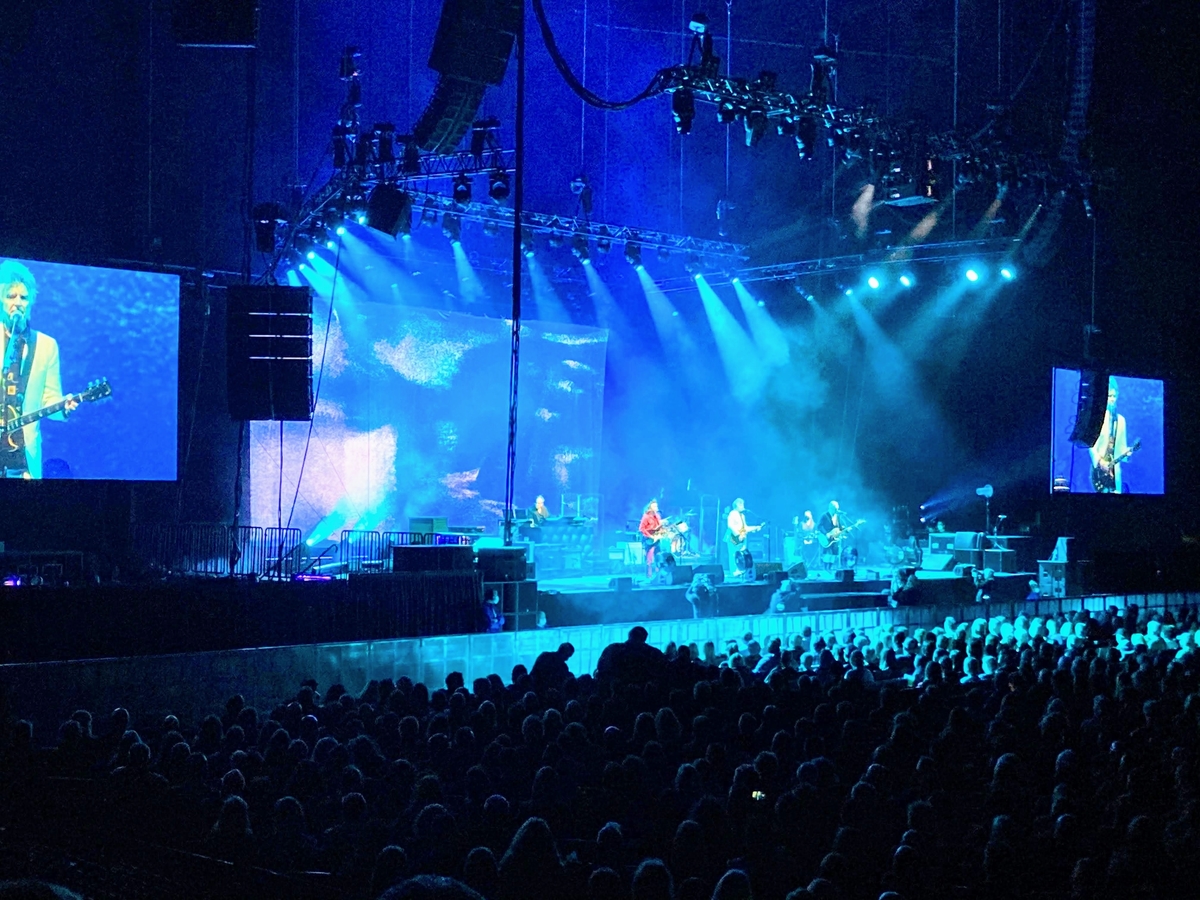 Crowded House Concert & Tour History (Updated for 2022) | Concert Archives