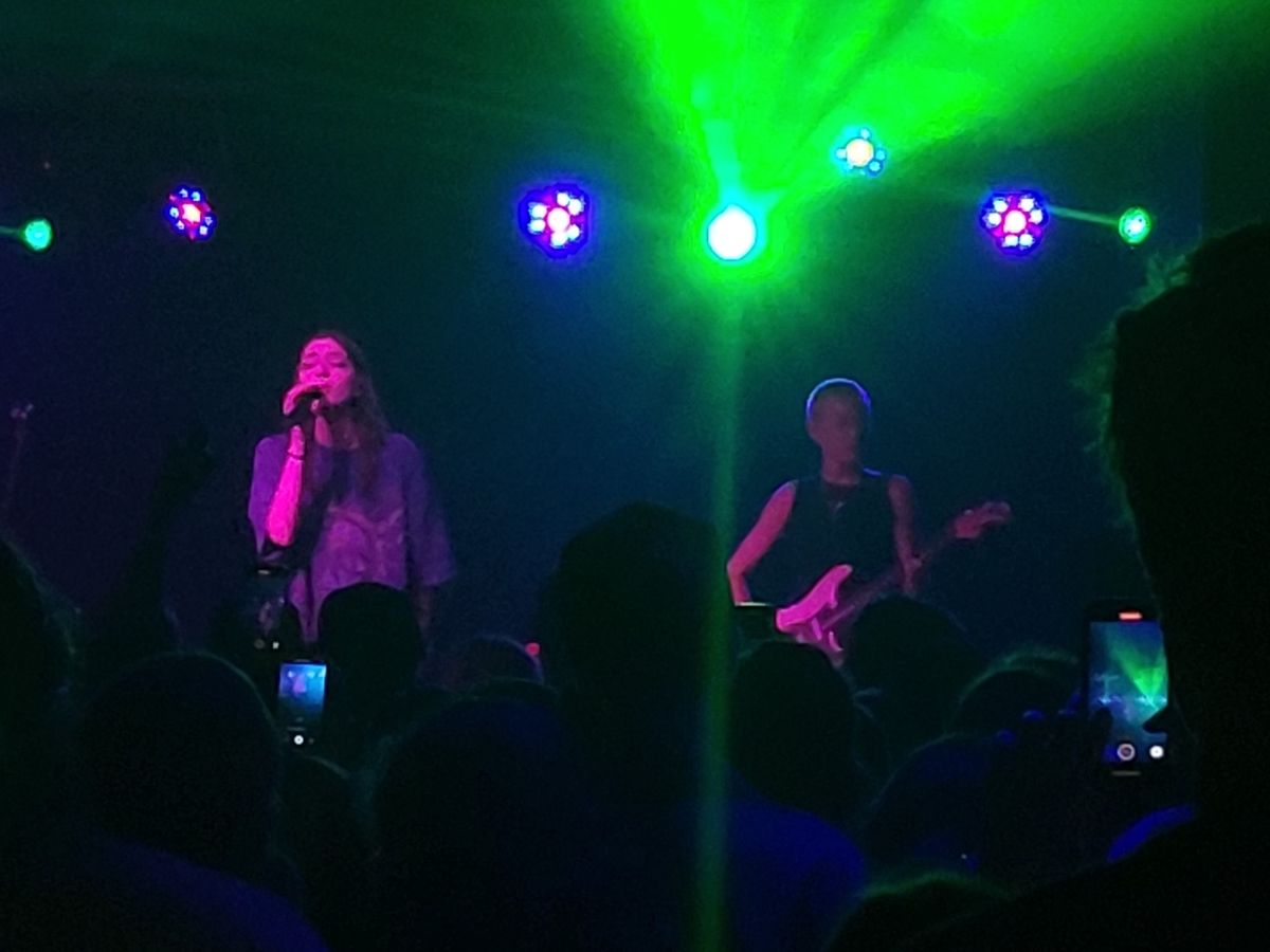 Jul 26, 2022: Lizzy McAlpine / Carol Ades at Soundwell Salt Lake City ...