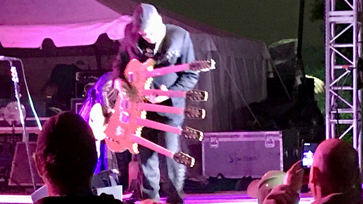 Concert History of Homer Hamilton Amphitheater Knoxville, Tennessee ...