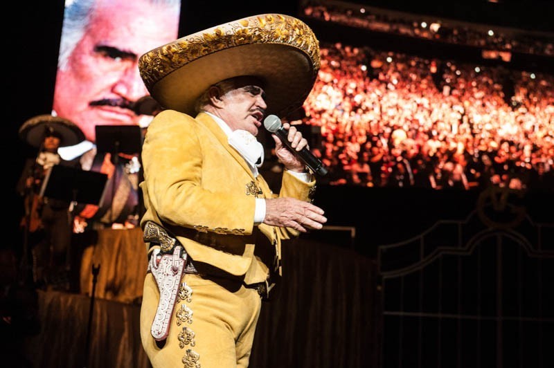 Concert History of Gibson Amphitheatre Universal City, California ...