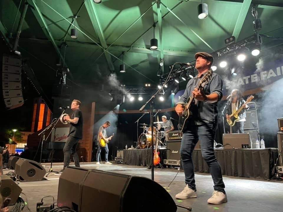 Ezra Ray Hart Concert & Tour History (Updated for 2025) | Concert Archives