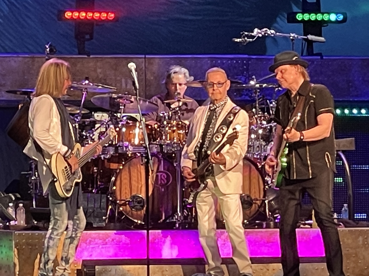 Loverboy Concert & Tour History (Updated for 2022) | Concert Archives