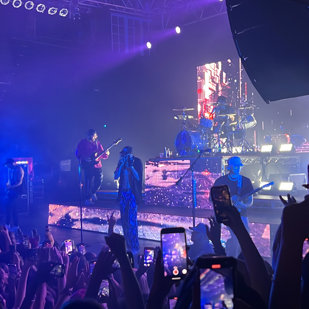 Chase Atlantic Concert & Tour History (Updated for 2022 - 2023 ...