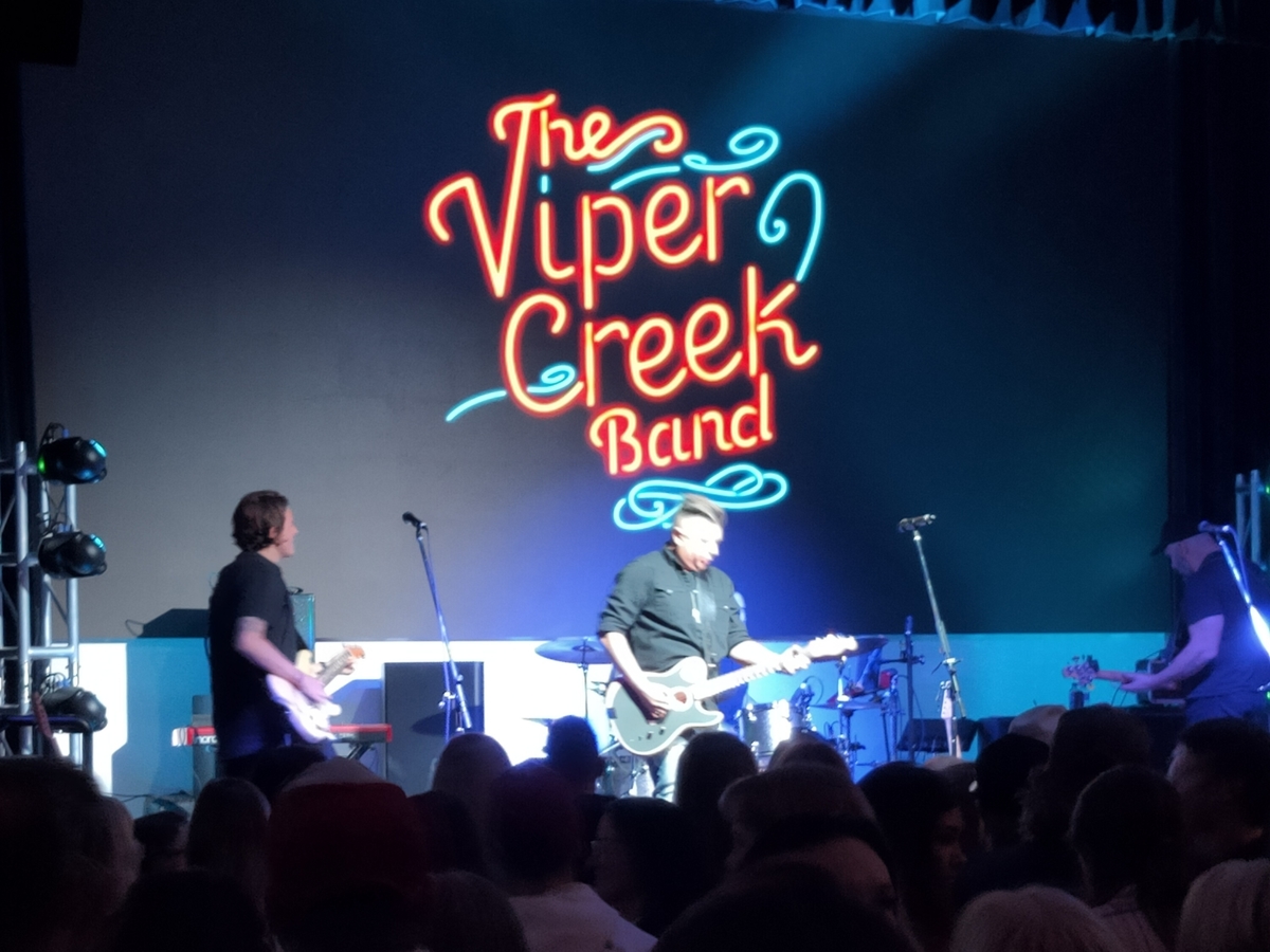 Hurricane Fall Concert & Tour History | Concert Archives