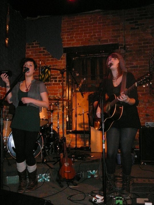 Bess Rogers Concert & Tour History | Concert Archives