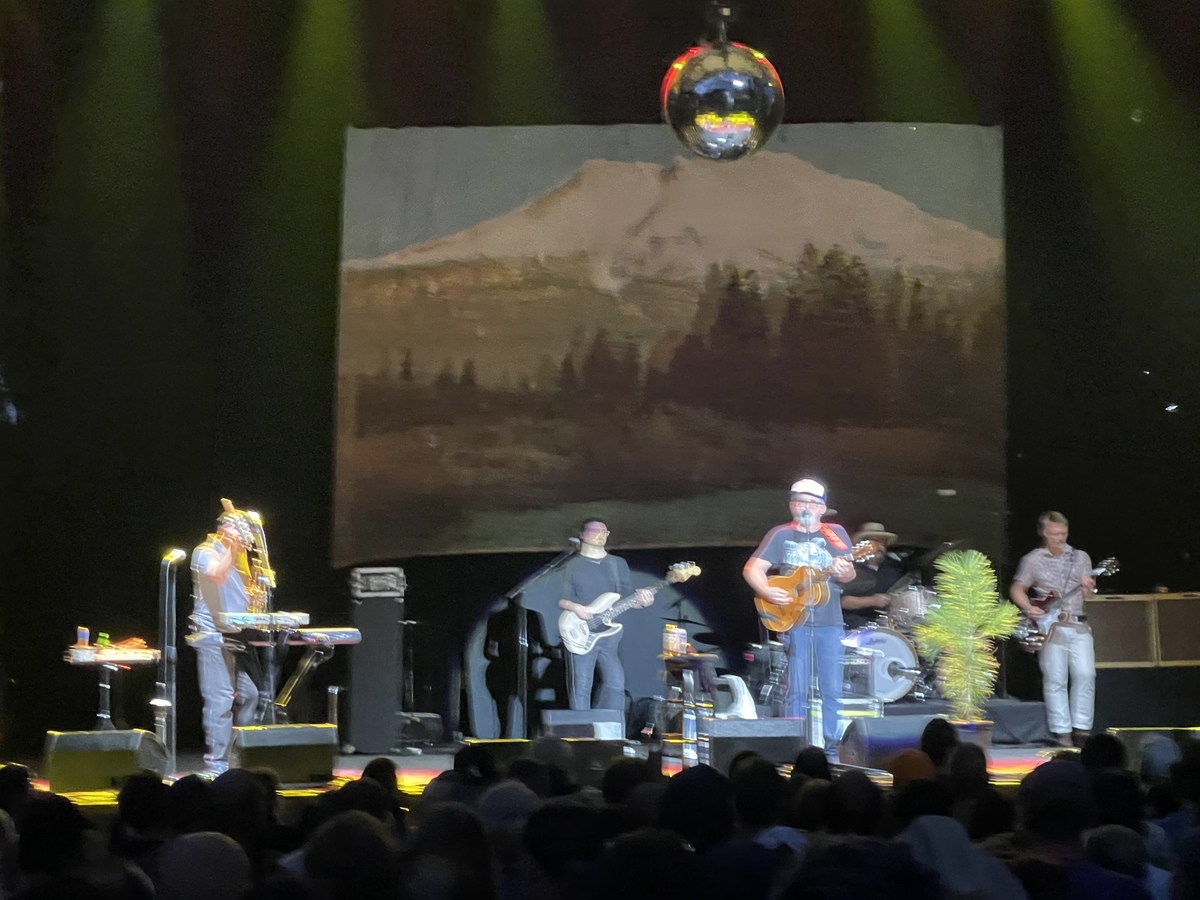 Cake Concert & Tour History (Updated for 2022) | Concert Archives