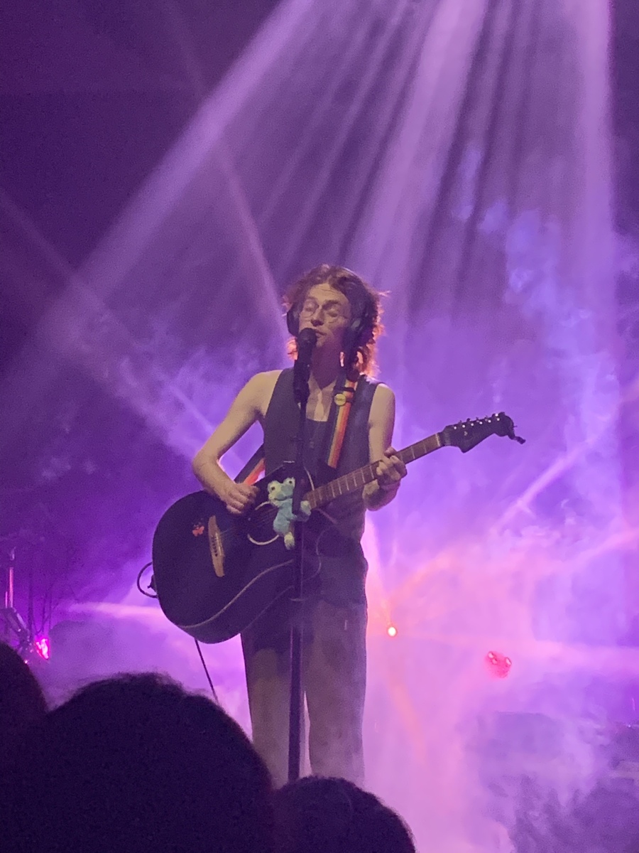 Cavetown Concert & Tour History (Updated for 2022 - 2023) | Concert ...