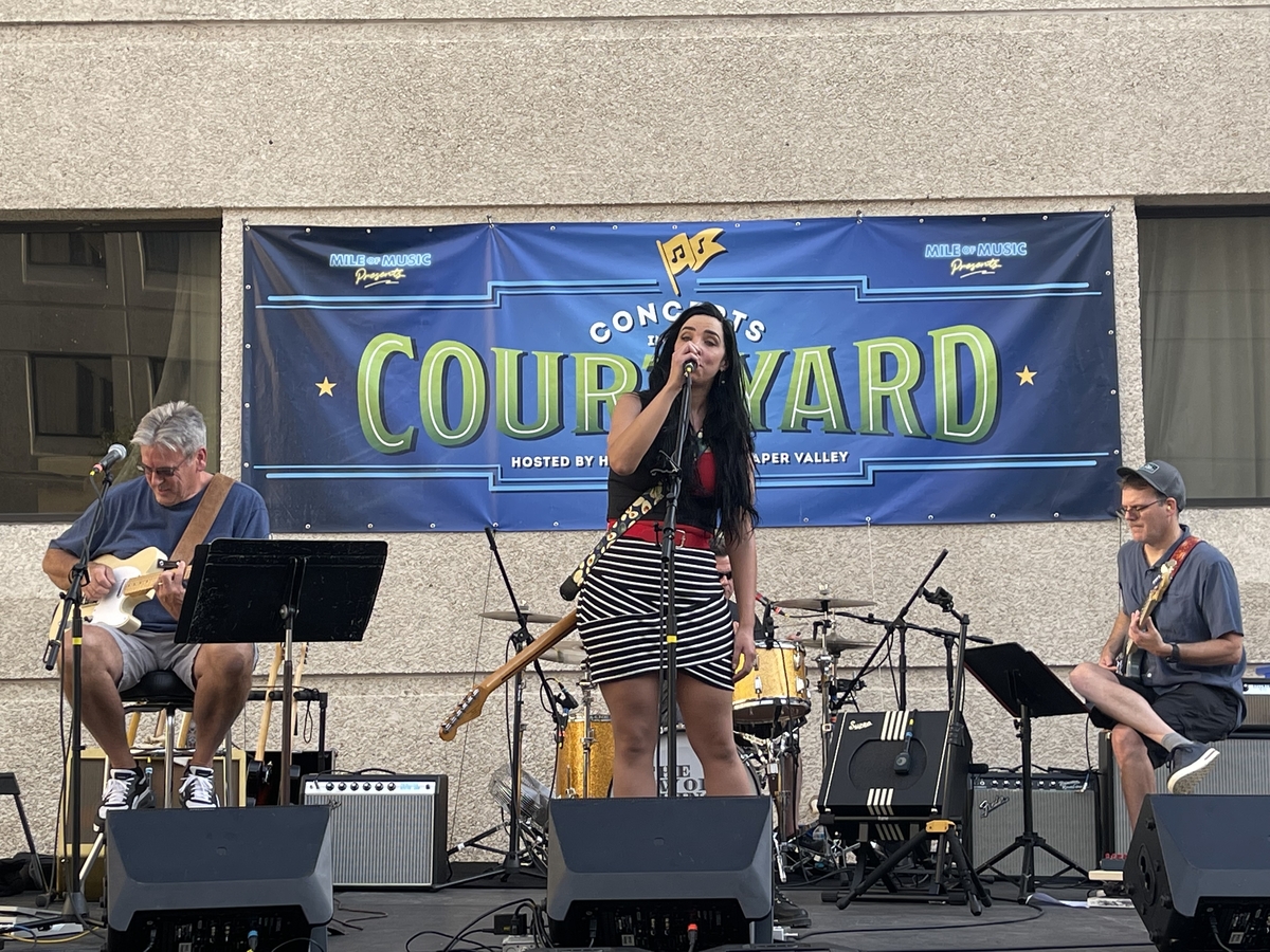 Amelia Ford Band Concert & Tour History | Concert Archives