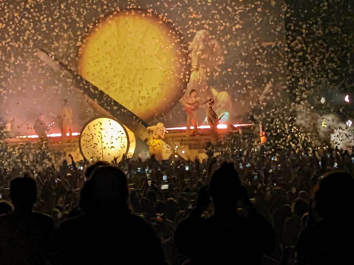 Lorde Concert Photos | Concert Archives