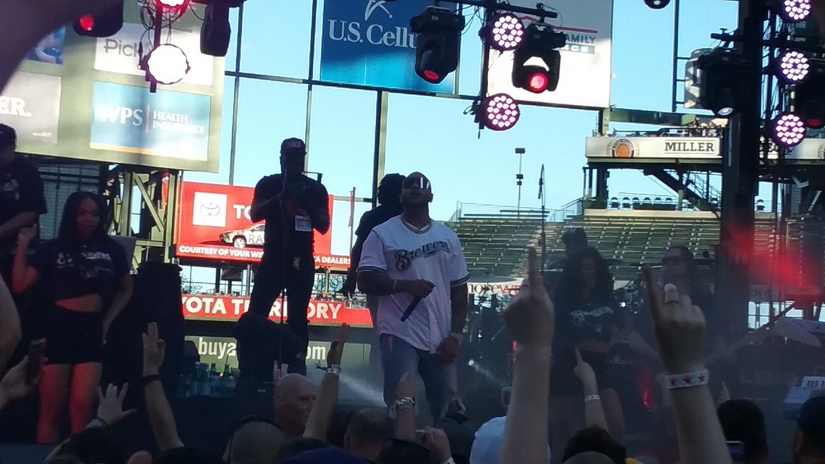 Flo Rida Concert & Tour History (Updated for 2022) | Concert Archives