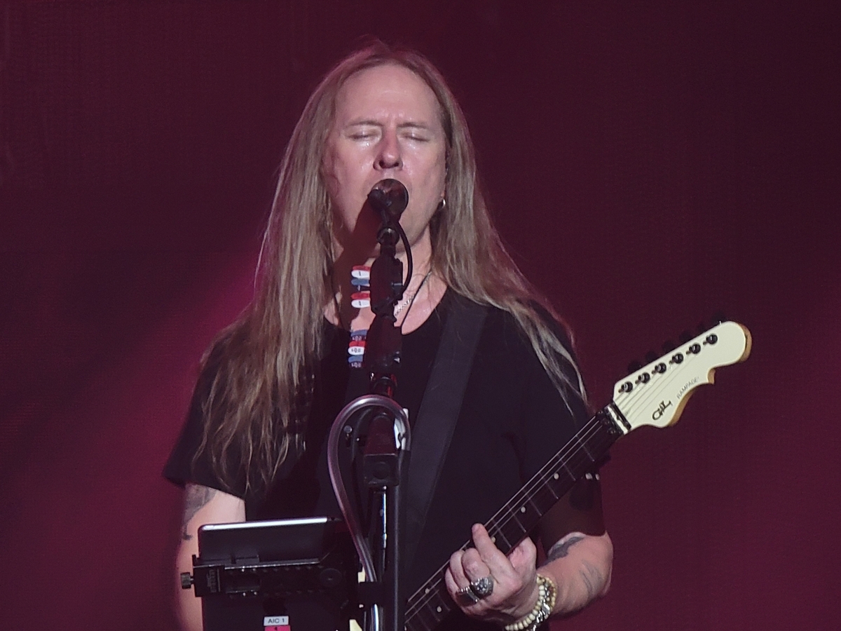 Sep 16, 2022: Alice In Chains / Breaking Benjamin / Bush / Thunderpussy ...