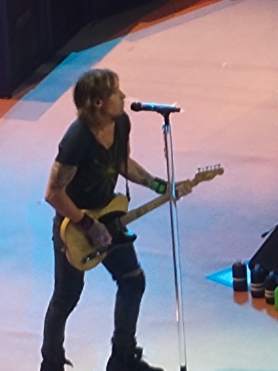 Tyler Hubbard Concert & Tour History (Updated for 2022) | Concert Archives